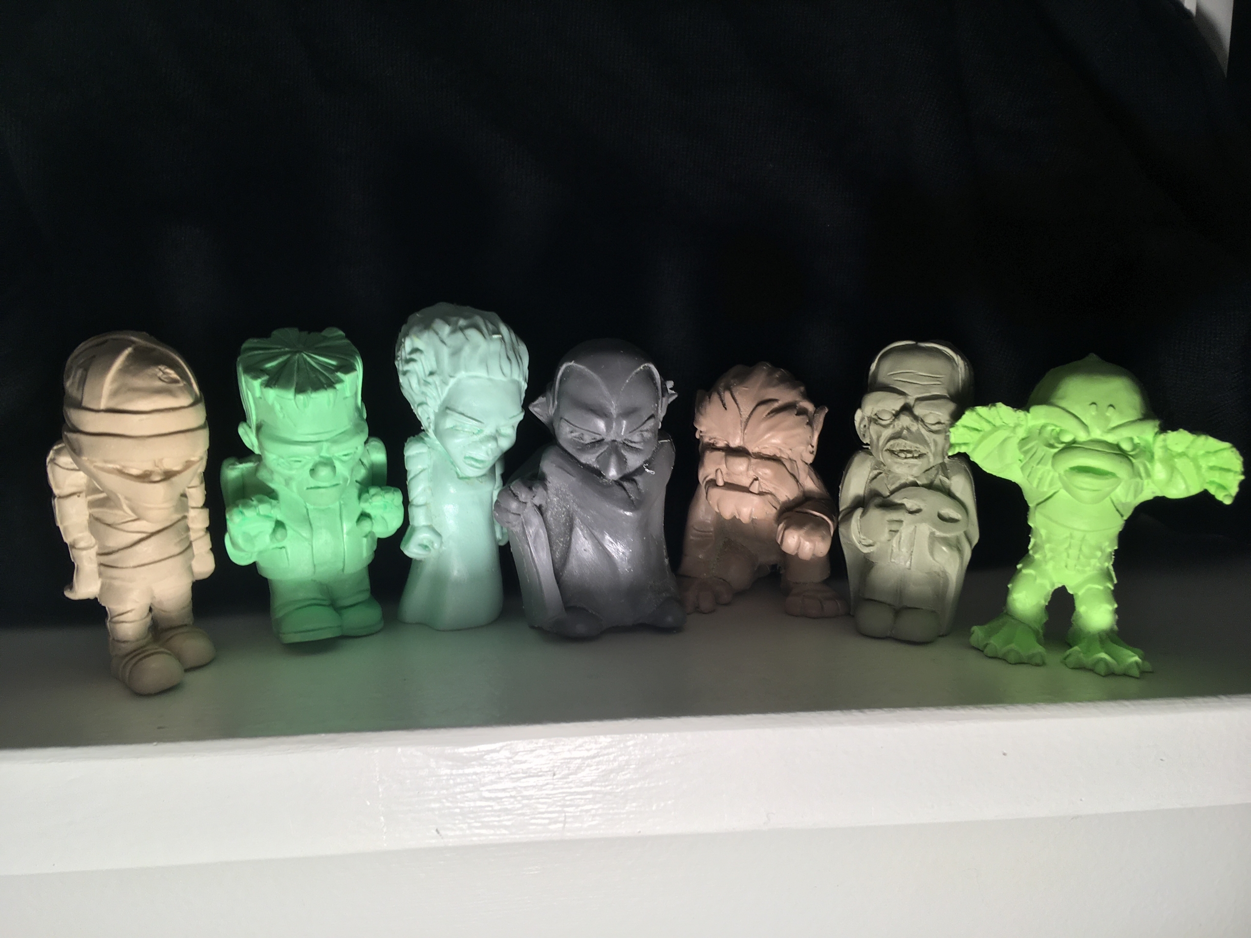 Monsters, Monsters, Monsters! – Resin Heroes